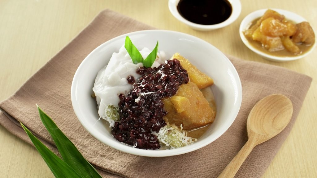 Bubur Kampiun: M4kanan Khas Minangkabau Yang Delicious